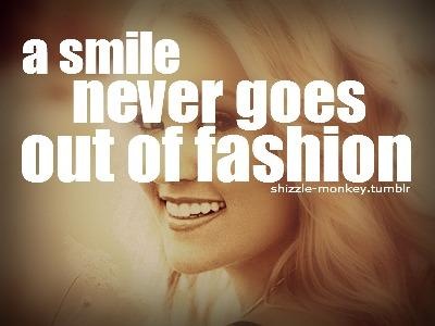 Smile at the World | Carpe Diem Moments